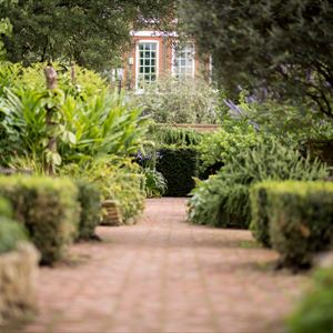 Introduction To Garden History Tickets and Dates