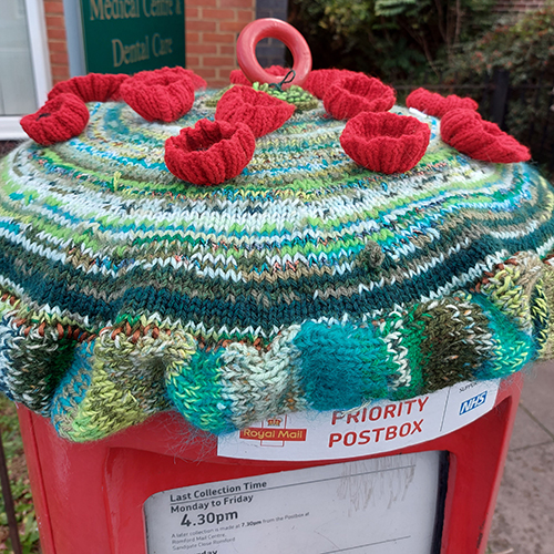 Free Knitting Pattern For Post Box Topper at Kathleen Boggs blog